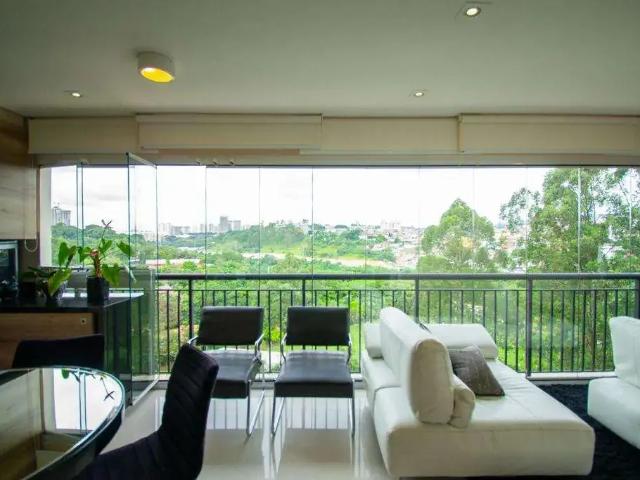 Apartamento para Venda em Santana de Parnaíba/SP Alphaville 2 Quartos