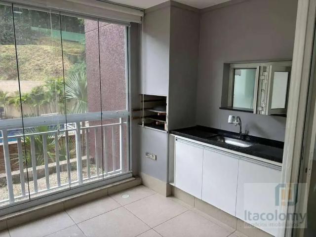 Apartamento para Venda em Santana de Parnaíba/SP Alphaville 2 Quartos