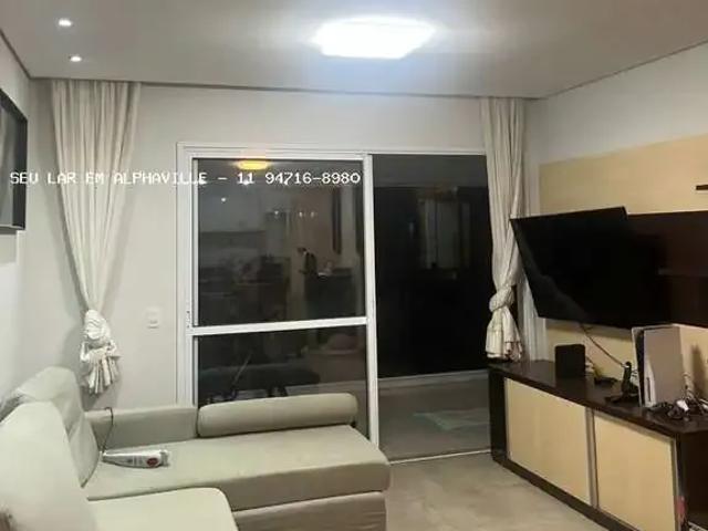 Apartamento para Venda em Santana de Parnaíba/SP Alphaville 3 Quartos