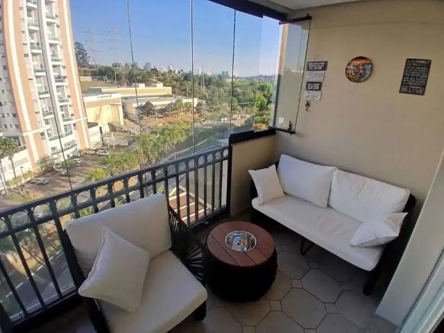 Apartamento para Venda em Santana de Parnaíba/SP Alphaville 3 Quartos