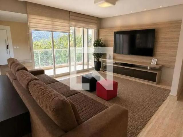 Apartamento para Venda em Santana de Parnaíba/SP Alphaville 4 Quartos