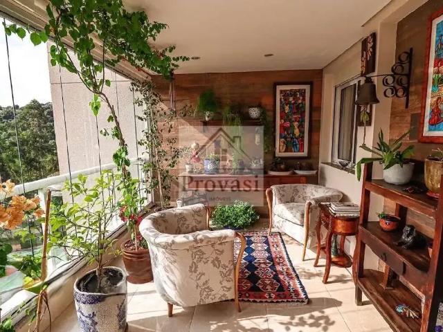 Apartamento para Venda em Santana de Parnaíba/SP Centro Empresarial Tamboré 4 Quartos