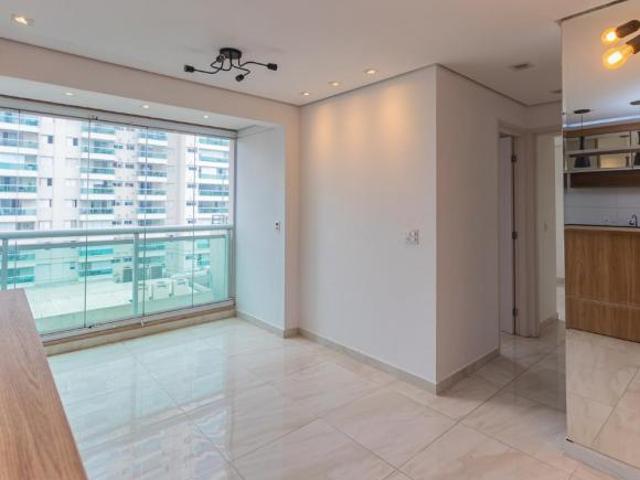 Apartamento para venda em Santo Amaro com 2 quartos, sendo 1 suíte, 48m²