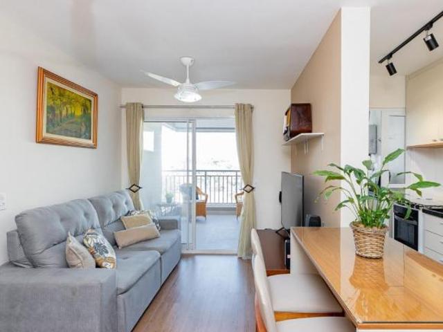 Apartamento para venda em Santo Amaro com 2 quartos, sendo 1 suíte, 66m²