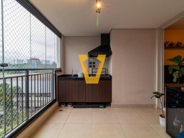 Apartamento para venda em Santo Amaro com 2 quartos, sendo 1 suíte, 68m²