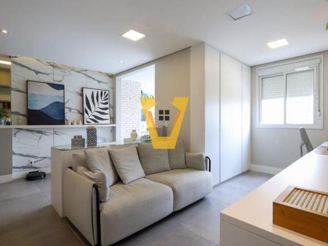 Apartamento para venda em Santo Amaro com 2 quartos, sendo 1 suíte, 84m²