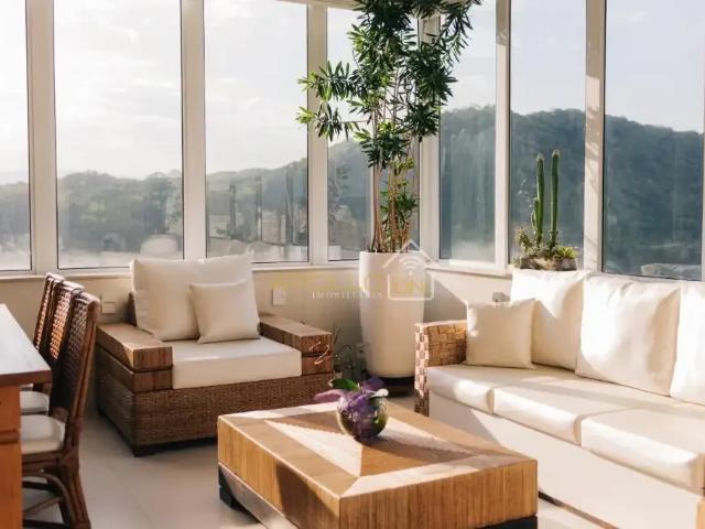 Apartamento para Venda em Santos/SP Marapé 4 Quartos