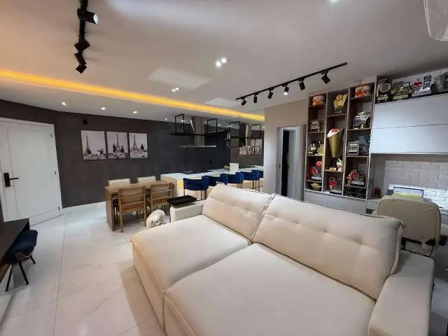 Apartamento para Venda em Santos/SP Marapé 2 Quartos