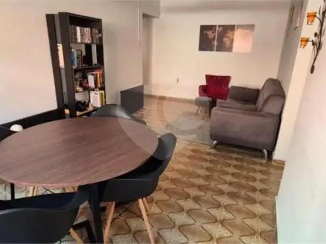 Apartamento para Venda em Santos/SP Marapé 2 Quartos