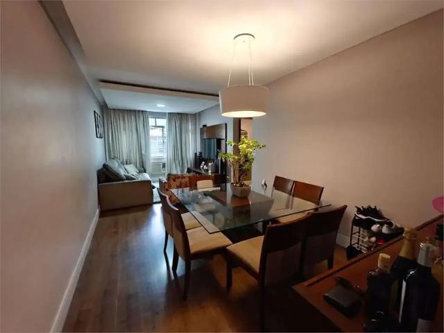 Apartamento para Venda em Santos/SP Marapé 3 Quartos