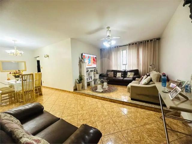 Apartamento para Venda em Santos/SP Marapé 3 Quartos