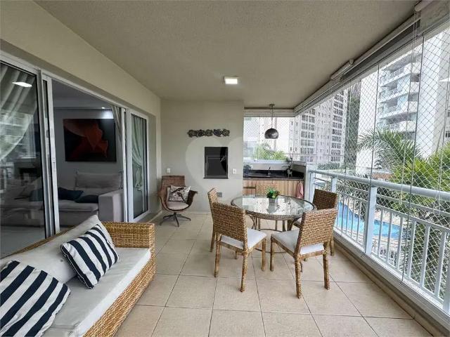 Apartamento para Venda em Santos/SP Marapé 3 Quartos