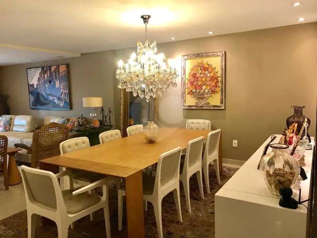Apartamento para Venda em Santos/SP Aparecida 4 Quartos