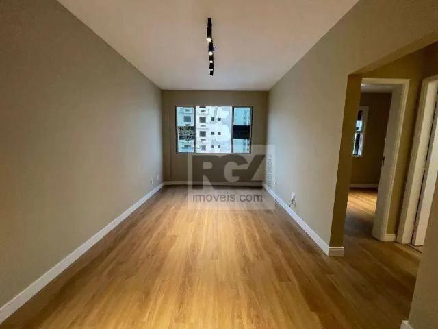 Apartamento para Venda em Santos/SP Aparecida 2 Quartos