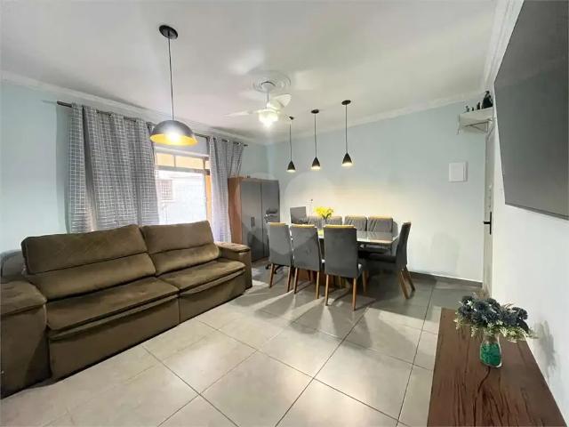 Apartamento para Venda em Santos/SP Aparecida 2 Quartos