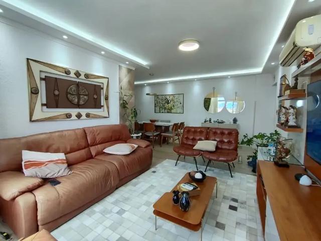 Apartamento para Venda em Santos/SP Aparecida 2 Quartos