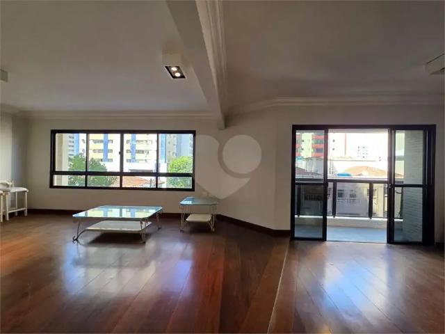 Apartamento para Venda em Santos/SP Boqueirão 4 Quartos