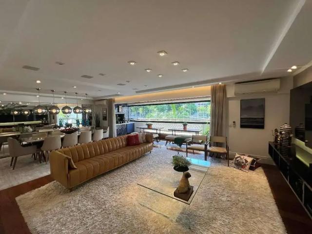 Apartamento para Venda em Santos/SP Boqueirão 4 Quartos