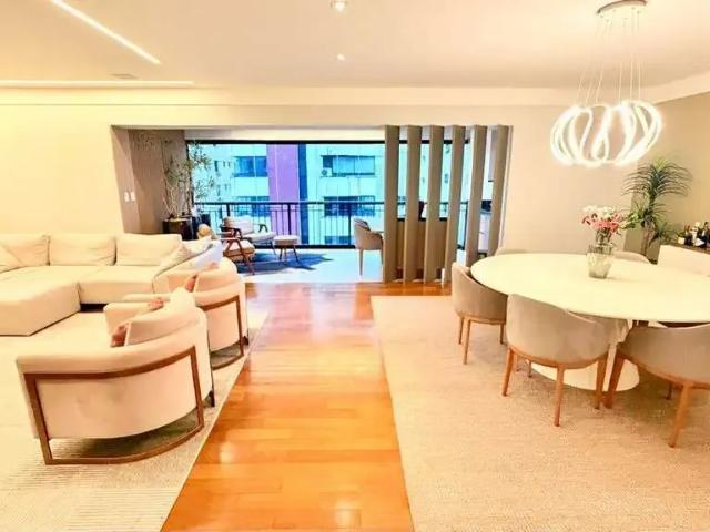 Apartamento para Venda em Santos/SP Boqueirão 4 Quartos