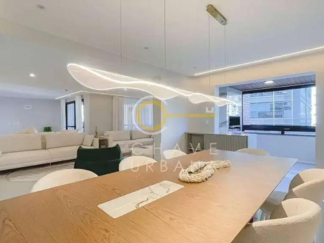 Apartamento para Venda em Santos/SP Boqueirão 4 Quartos