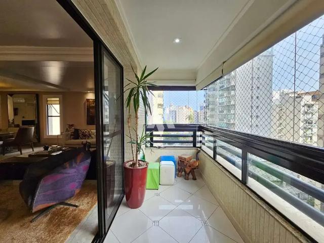 Apartamento para Venda em Santos/SP Boqueirão 4 Quartos