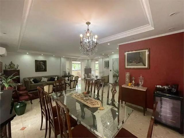 Apartamento para Venda em Santos/SP Boqueirão 4 Quartos