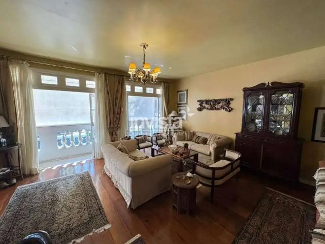 Apartamento para Venda em Santos/SP Boqueirão 4 Quartos