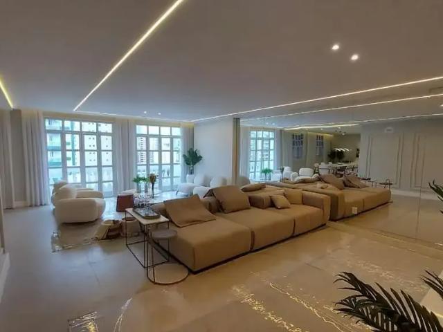 Apartamento para Venda em Santos/SP Boqueirão 4 Quartos