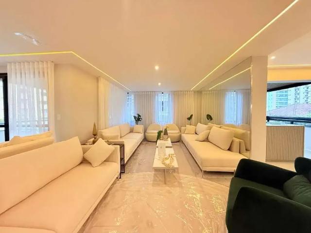 Apartamento para Venda em Santos/SP Boqueirão 4 Quartos
