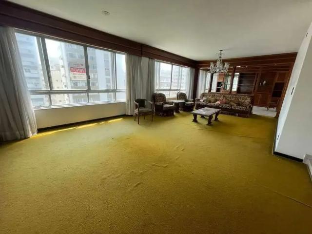 Apartamento para Venda em Santos/SP Boqueirão 4 Quartos