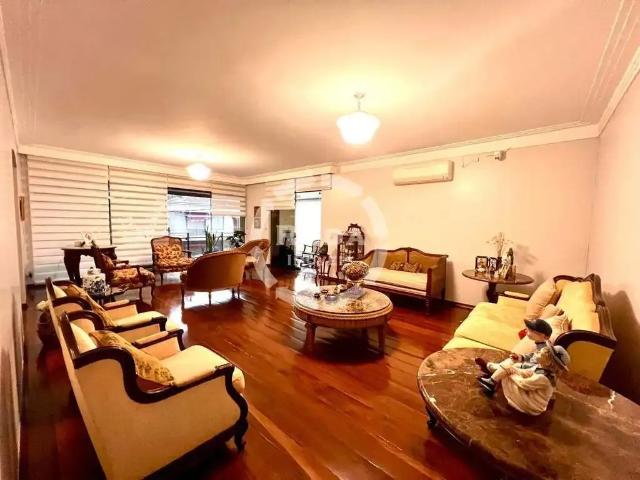 Apartamento para Venda em Santos/SP Boqueirão 4 Quartos