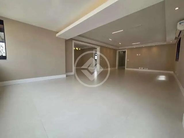 Apartamento para Venda em Santos/SP Boqueirão 4 Quartos