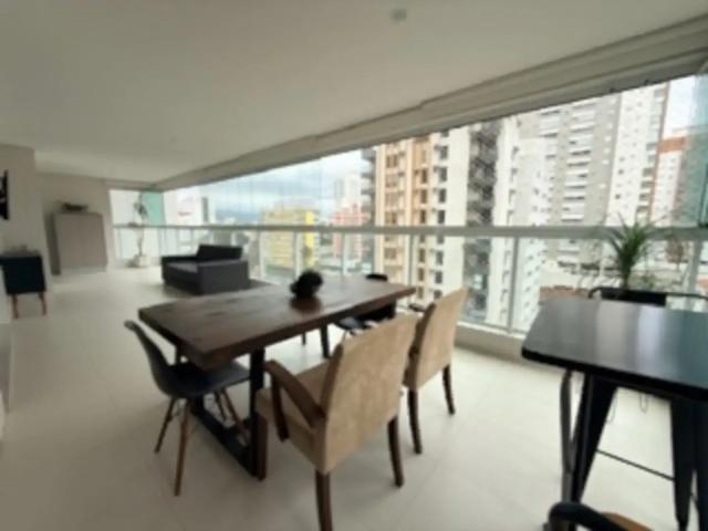 Apartamento para Venda em Santos/SP Boqueirão 4 Quartos