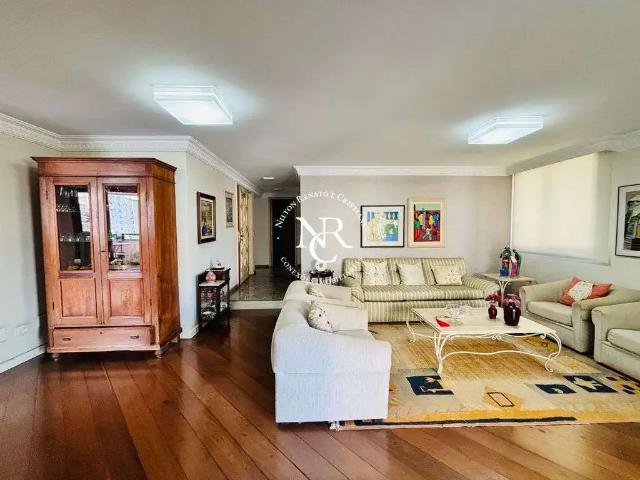 Apartamento para Venda em Santos/SP Boqueirão 4 Quartos