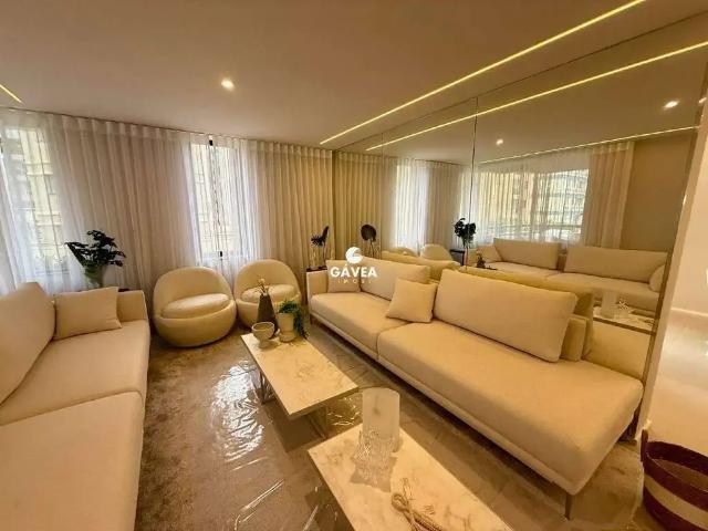 Apartamento para Venda em Santos/SP Boqueirão 4 Quartos