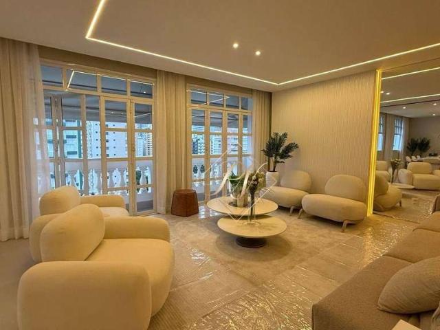 Apartamento para Venda em Santos/SP Boqueirão 4 Quartos