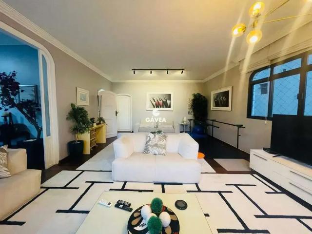 Apartamento para Venda em Santos/SP Boqueirão 4 Quartos