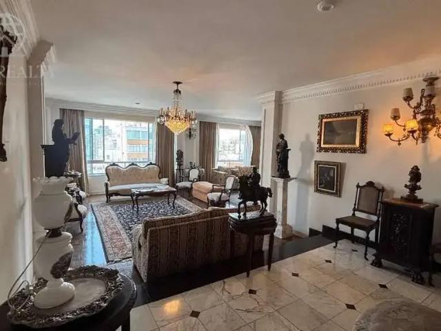 Apartamento para Venda em Santos/SP Boqueirão 5 Quartos