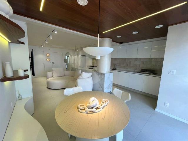 Apartamento para Venda em Santos/SP Boqueirão 1 Quartos
