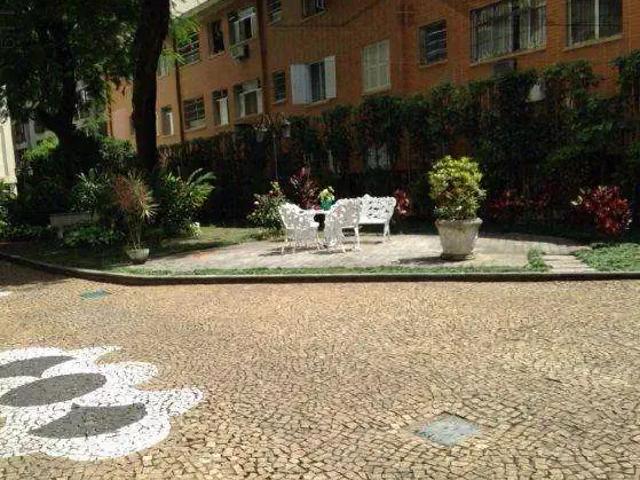 Apartamento para Venda em Santos/SP Boqueirão 2 Quartos