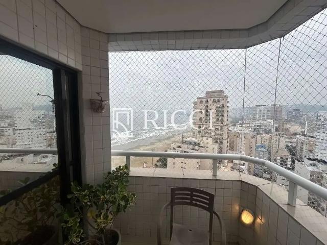 Apartamento para Venda em Santos/SP Boqueirão 2 Quartos