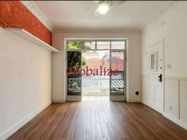 Apartamento para Venda em Santos/SP Boqueirão 2 Quartos