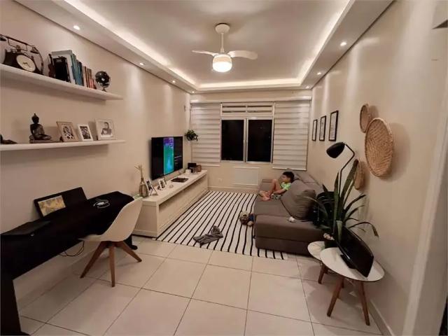 Apartamento para Venda em Santos/SP Boqueirão 2 Quartos