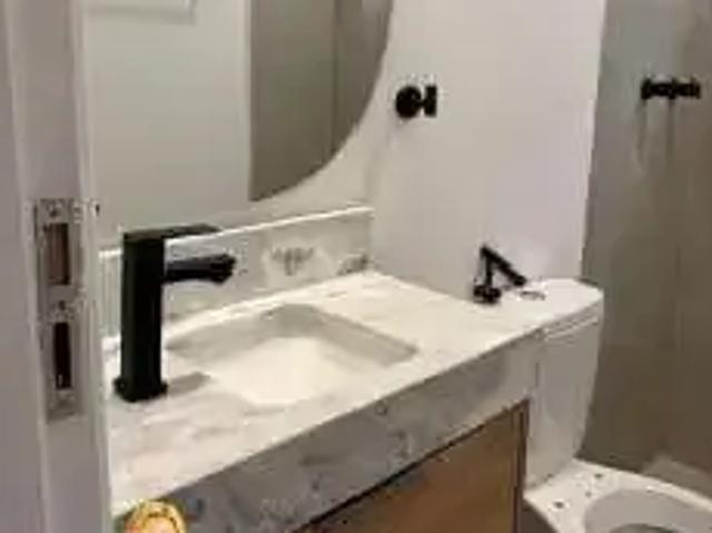 Apartamento para Venda em Santos/SP Boqueirão 2 Quartos