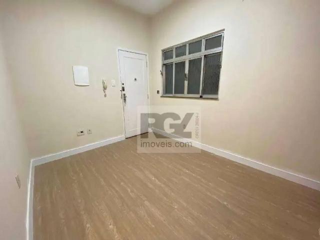 Apartamento para Venda em Santos/SP Boqueirão 2 Quartos
