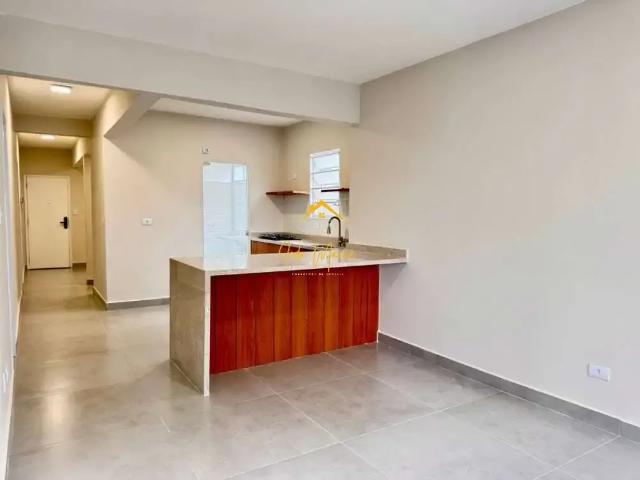 Apartamento para Venda em Santos/SP Boqueirão 2 Quartos