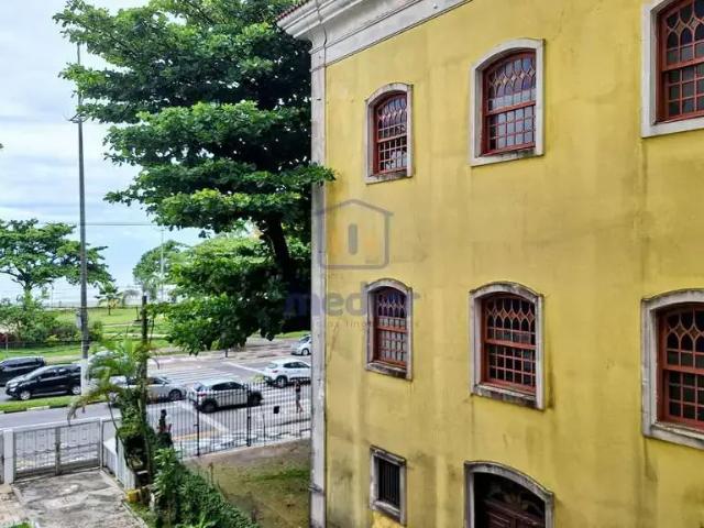 Apartamento para Venda em Santos/SP Embaré 2 Quartos