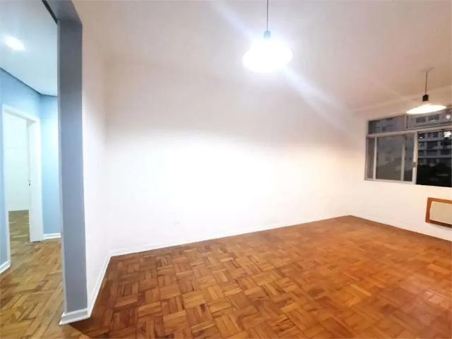 Apartamento para Venda em Santos/SP Boqueirão 2 Quartos
