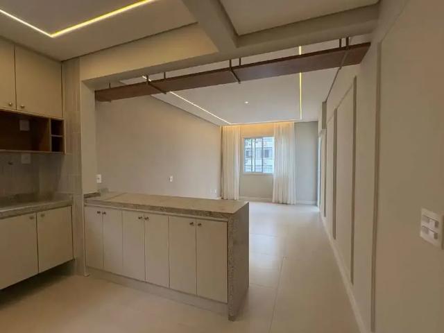 Apartamento para Venda em Santos/SP Boqueirão 2 Quartos