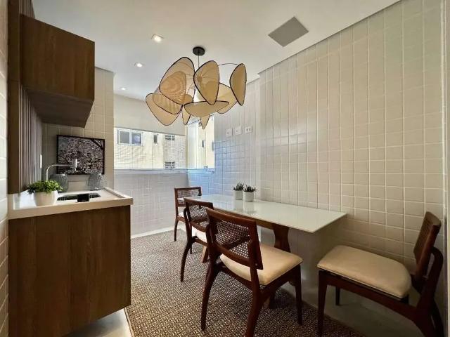 Apartamento para Venda em Santos/SP Boqueirão 3 Quartos
